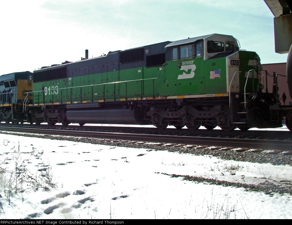 BNSF 8133